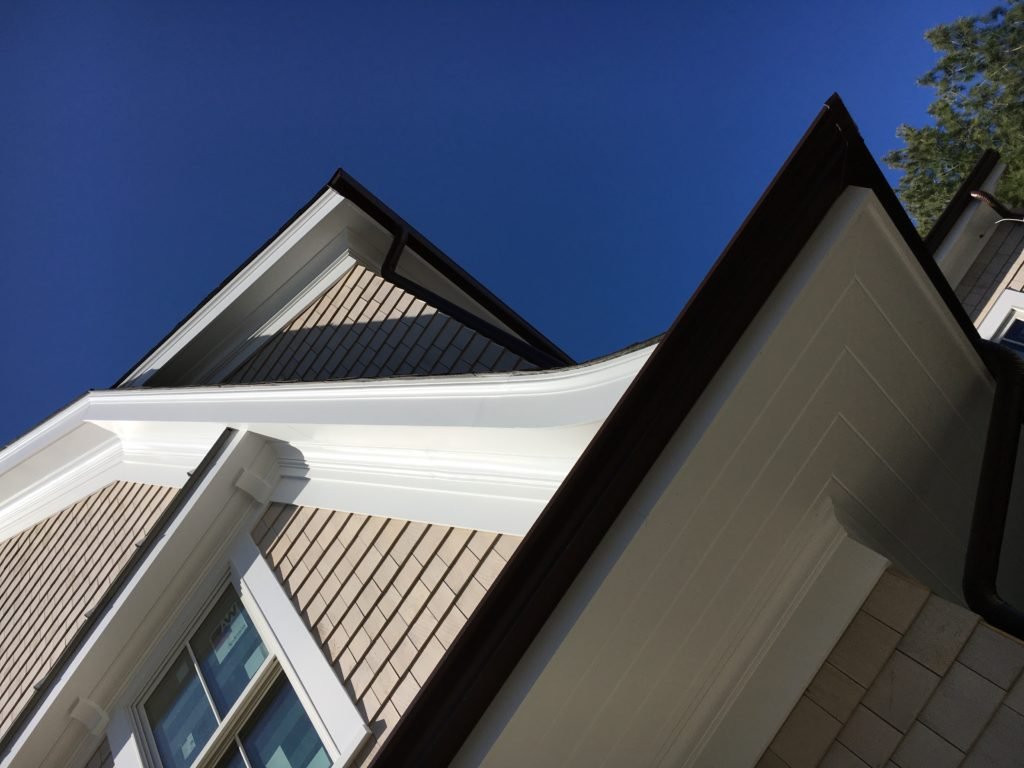 Common Mistakes You’ve Been Making with Your Roof - Creative Home Idea